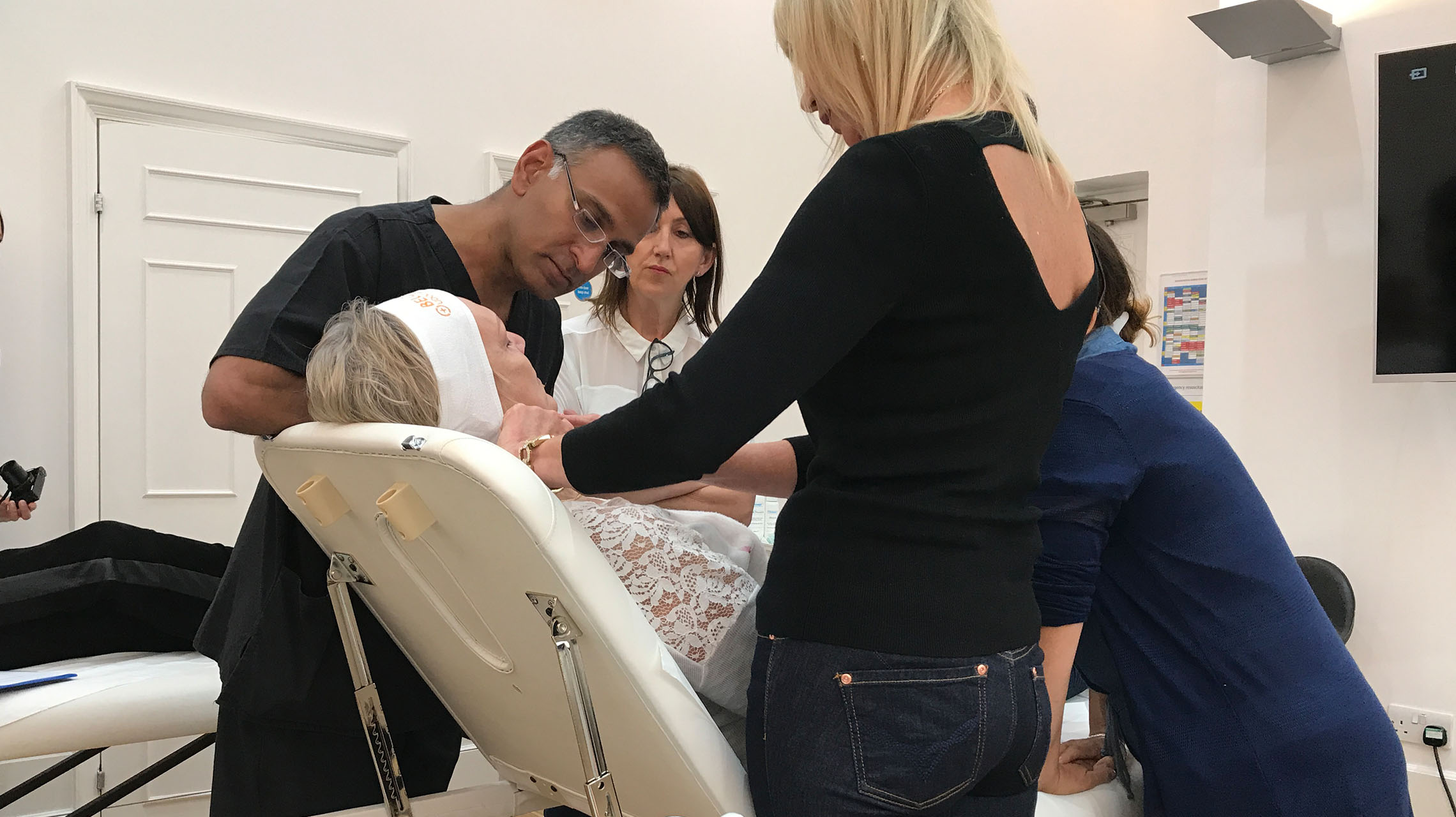 Dalvi Humzah Training - Cosmetic Digital